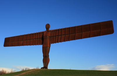 Book a cheap ferry to England online with AFerry.com